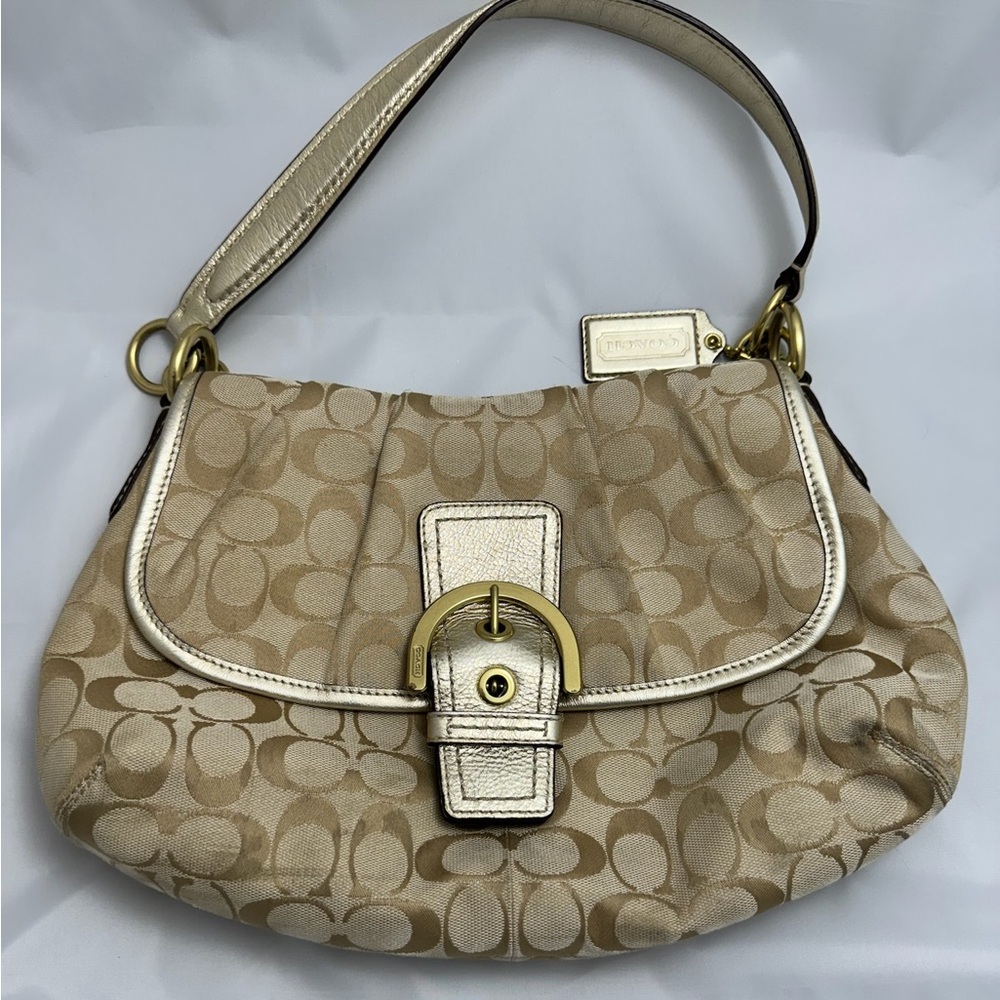 Coach Soho Shoulder Bag Signature Tan & Gold - Gem